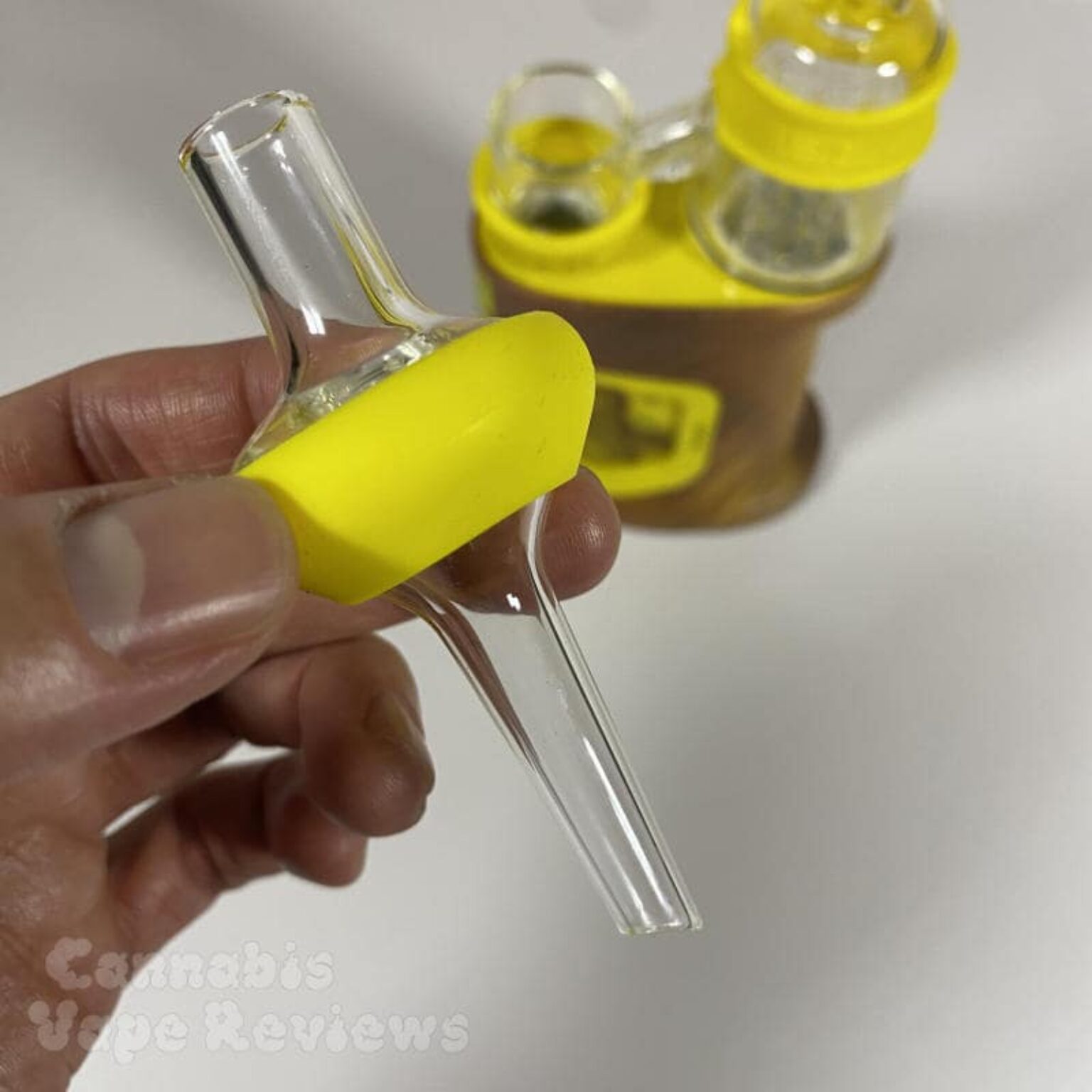 Must Have Dabbing Accessories for the Best Dabs - Cannabis Vape Reviews