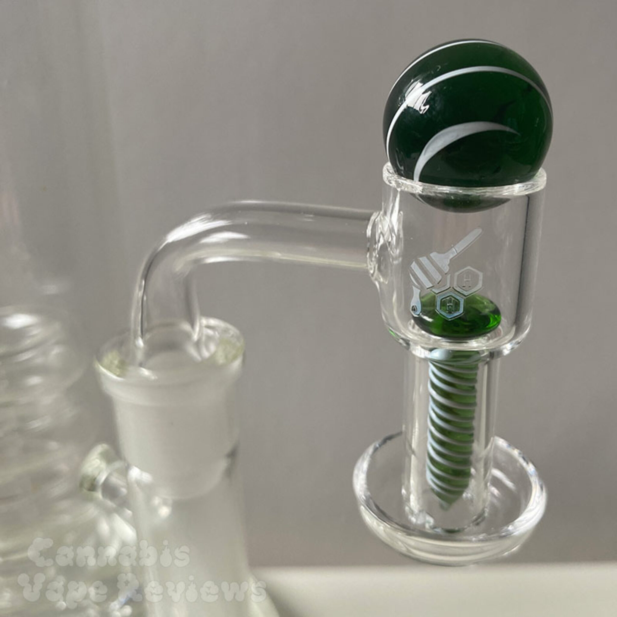 Must Have Dabbing Accessories for the Best Dabs - Cannabis Vape Reviews