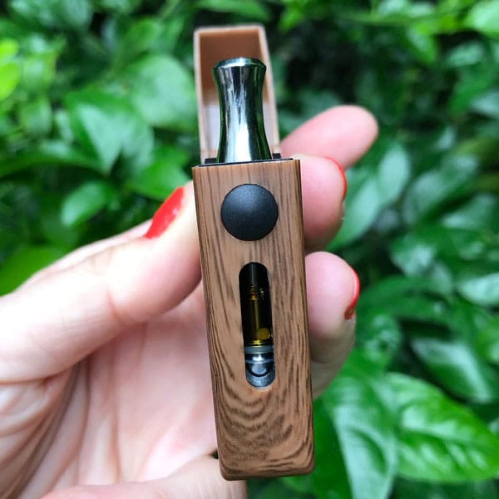 Vangecco MagicBox-S Discreet Oil Vape [Review]