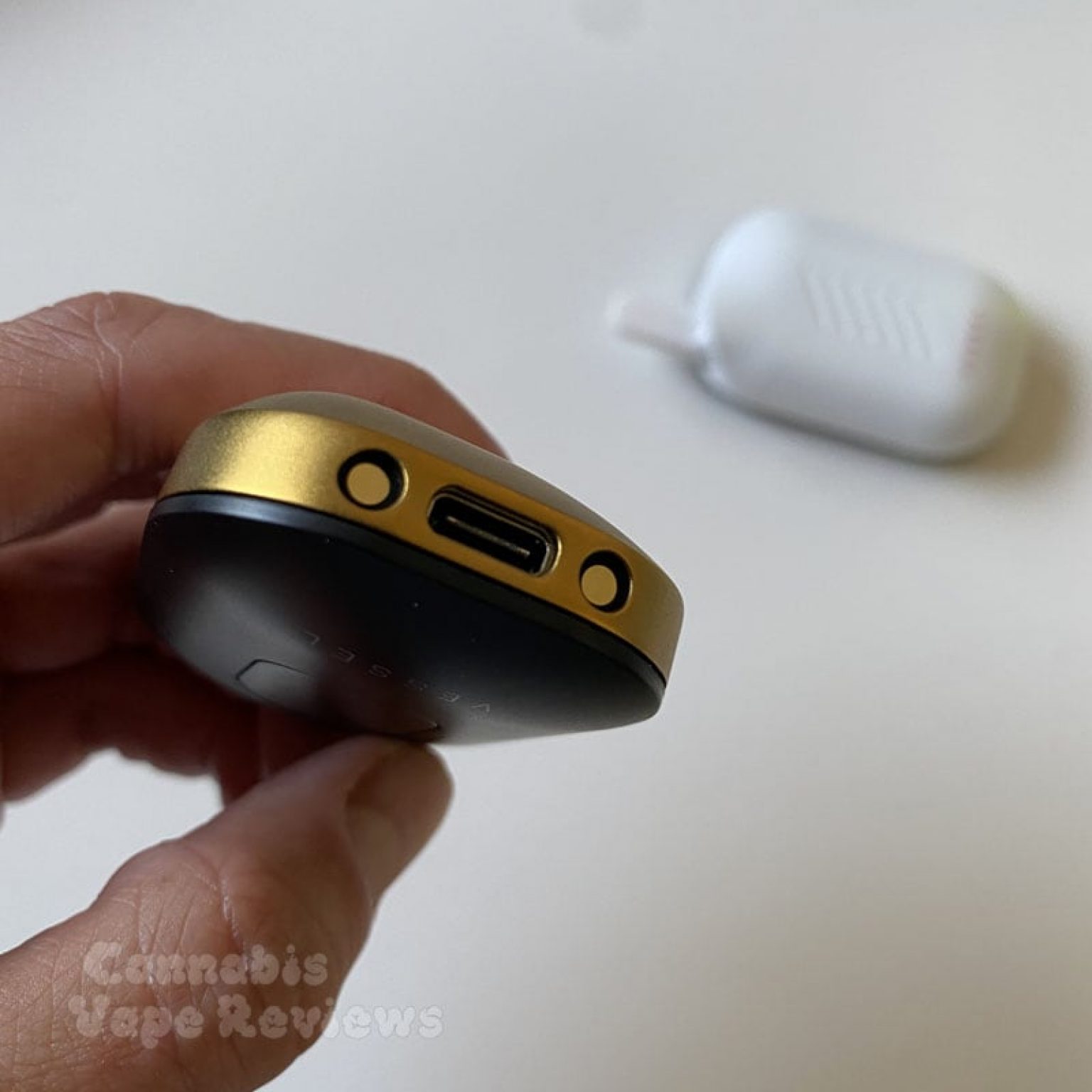 Vessel Compass Oil Vape Review - Cannabis Vape Reviews